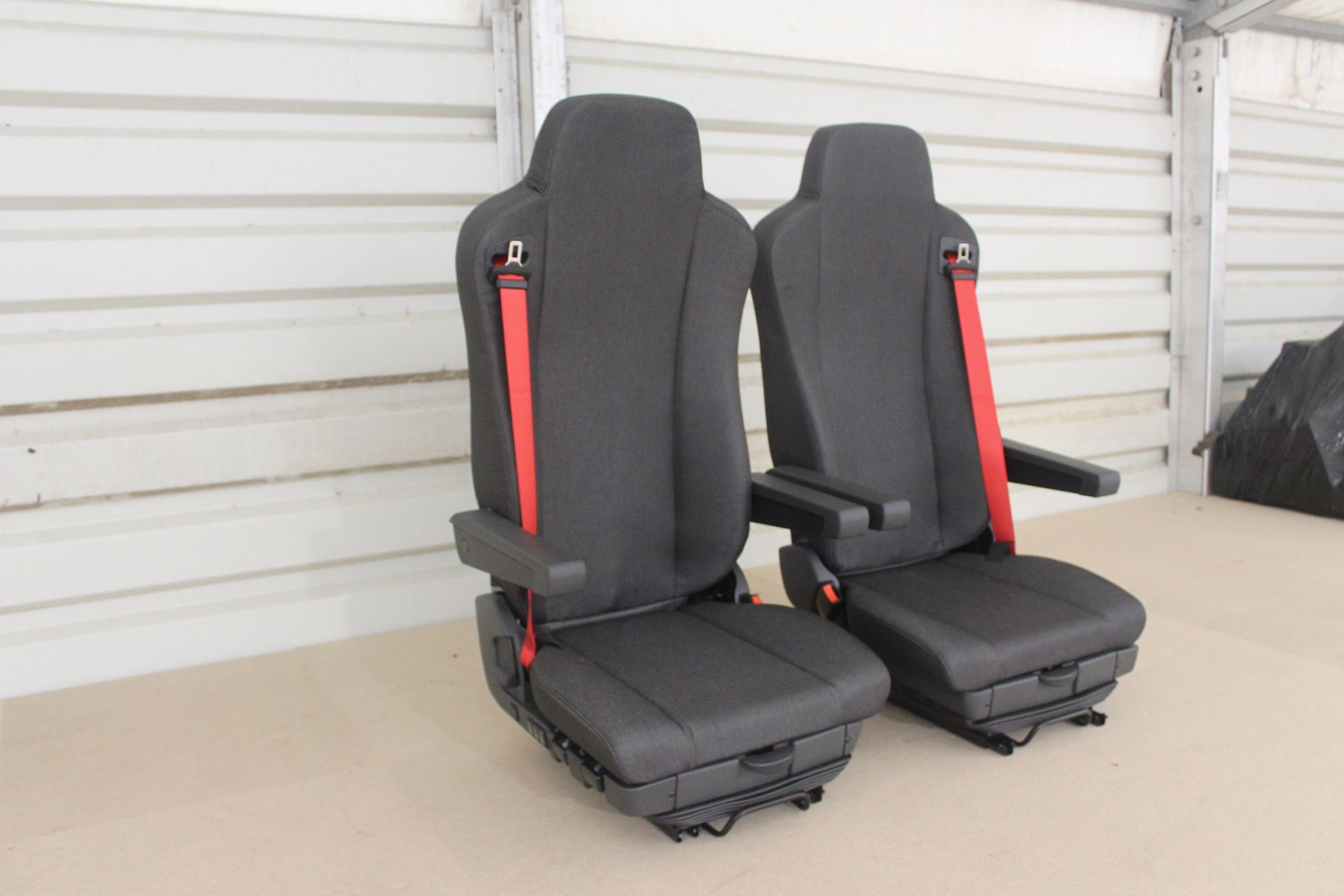 NEW ISRI Air Seats | Atkinson Vos