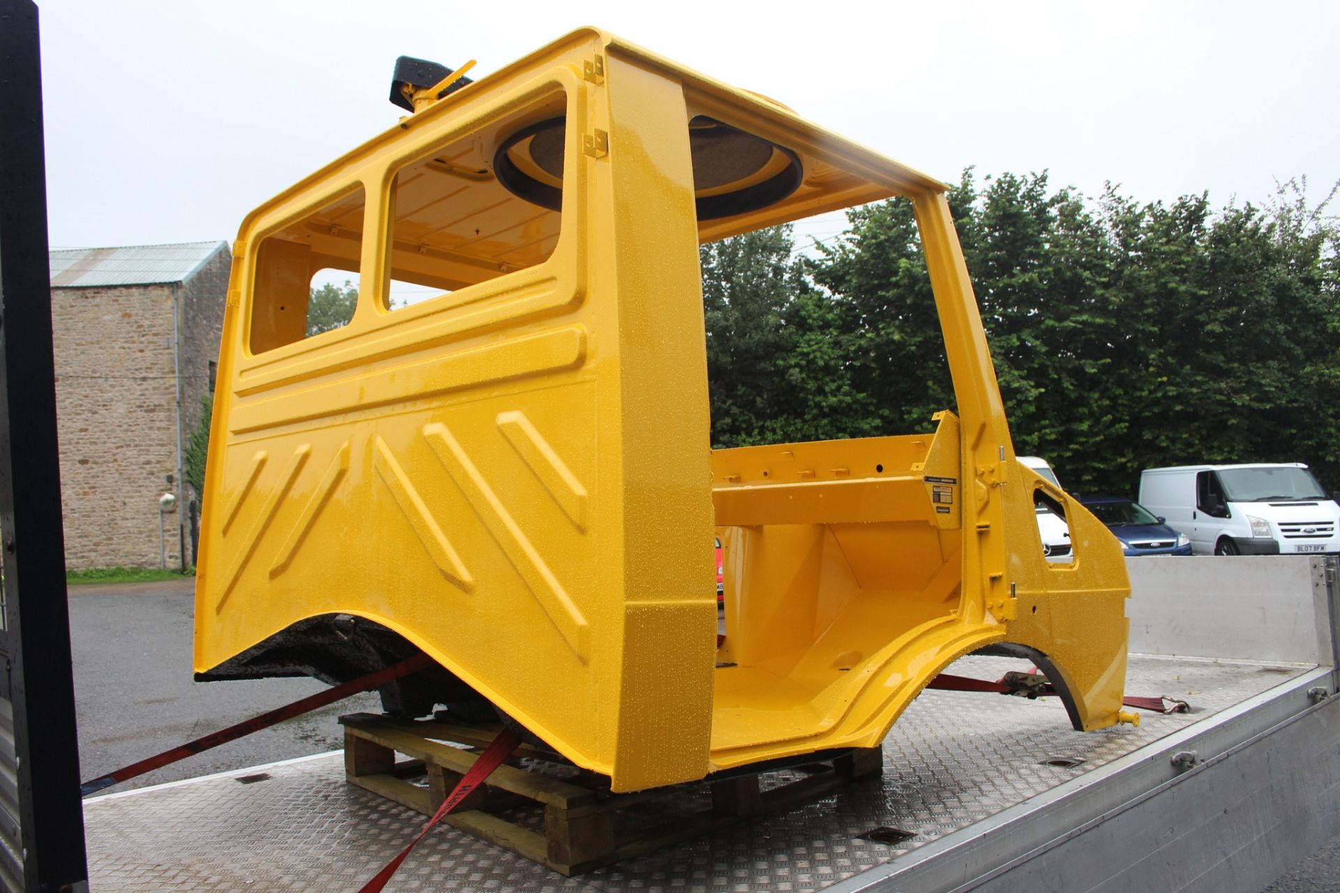 fully refurbished cab | Atkinson Vos