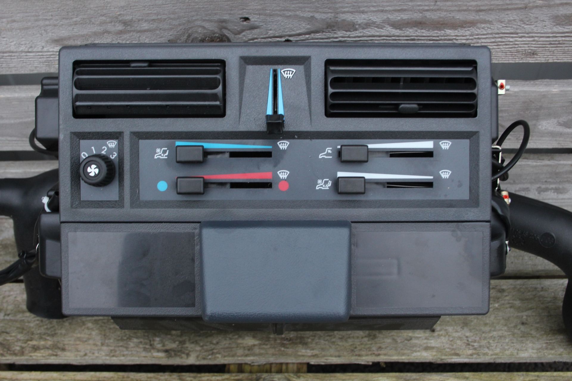 NEW 24V HEATER CONTROL UNIT | Atkinson Vos