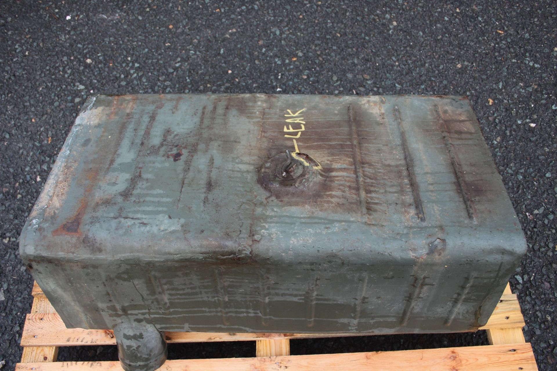 USED 416 DIESEL TANK | Atkinson Vos