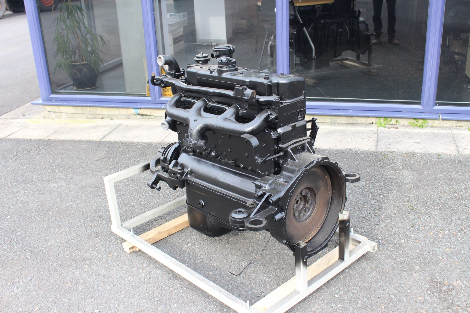 Used Ex-Military OM352 Engine | Atkinson Vos